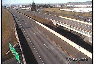 See Sandy: I-84 at 257th Live Webcam & Weather Report in Sandy, Oregon ...
