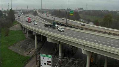 See Houston › North: North HOV Travis Entrance Live Webcam & Weather ...