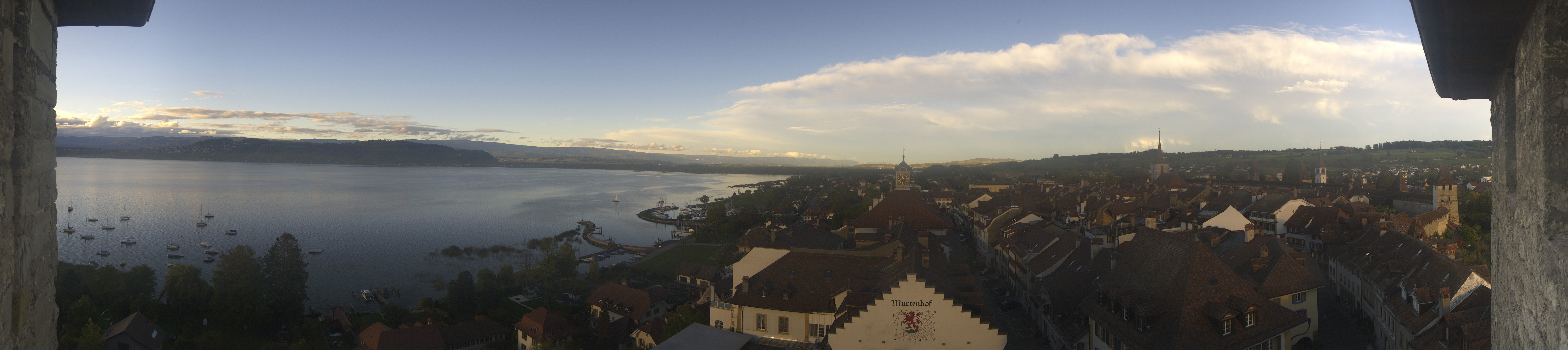 Vollbild: Murten: Lake Murten Wetter Swiss Webcams