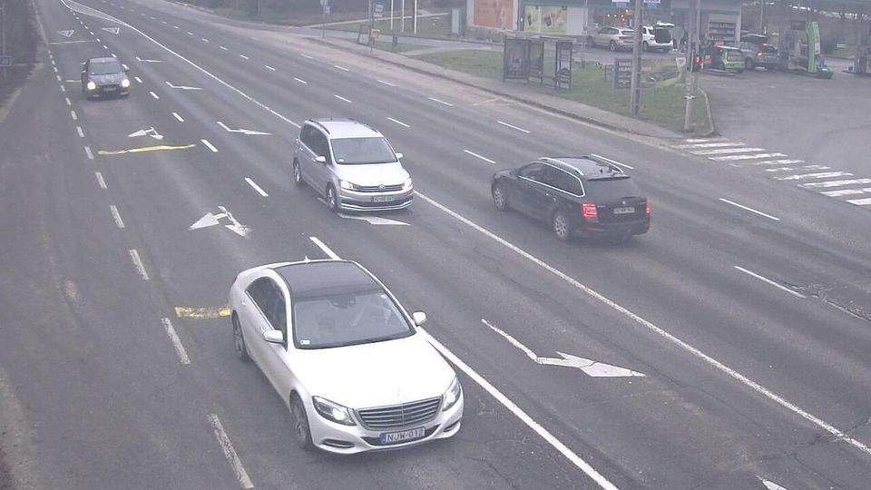 kirakós játék Eper Szudán pilisi webkamera Étkezés játék Néző