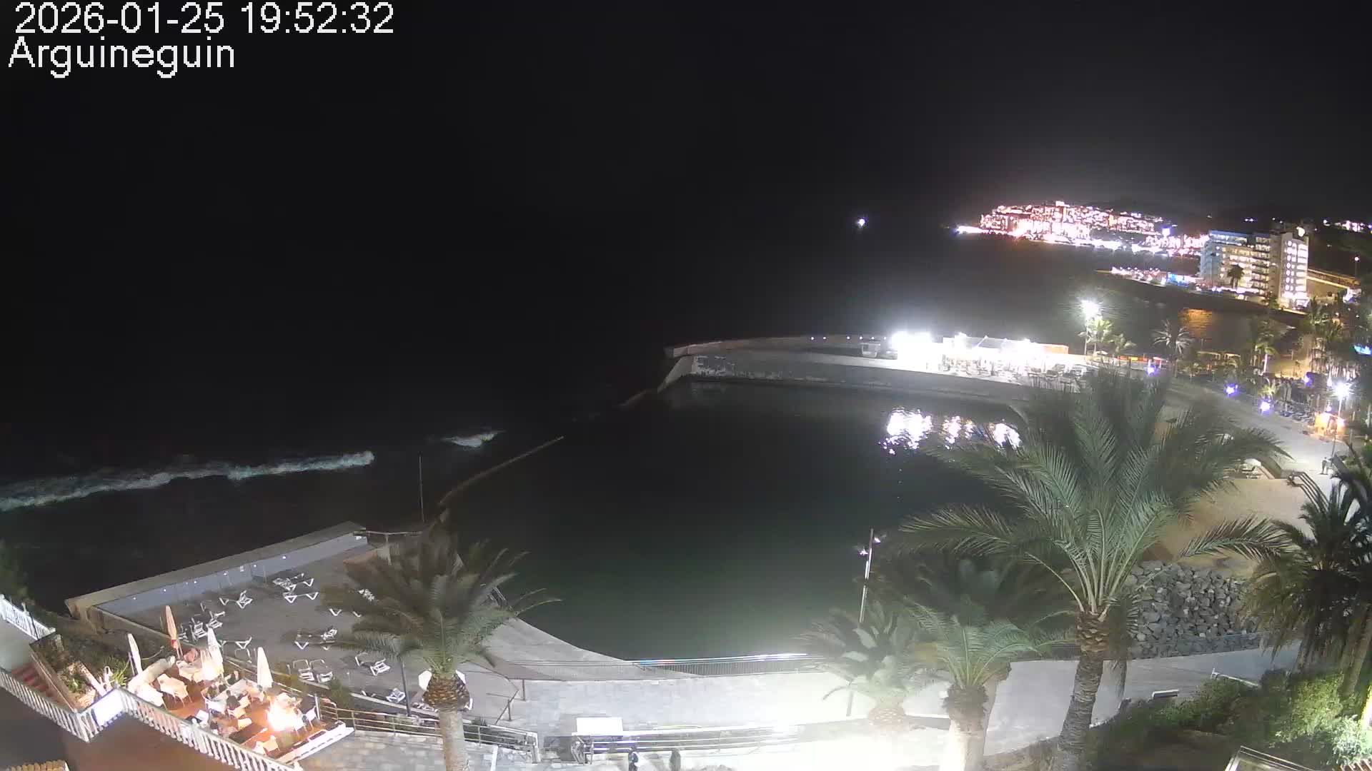 Mogan: Arguineguín Beach - Playa de Patalavaca - Anfi Del Mar Landscape ...