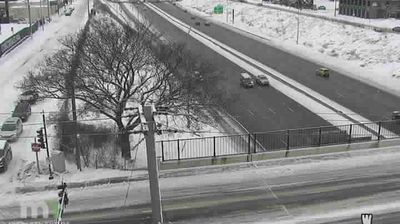 See Hamline-Midway: I-94: I-94 EB @ Hamline Ave Live Webcam & Weather ...