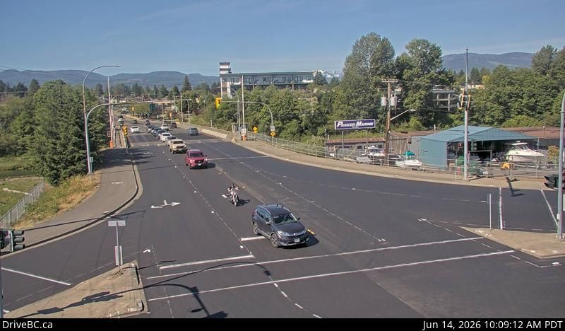 Courtenay › West: Hwy 19A at 17th Street Bridge in - looking west ...