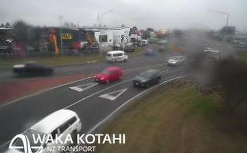 See Christchurch › West: Sockburn Roundabout West Live Webcam & Weather ...