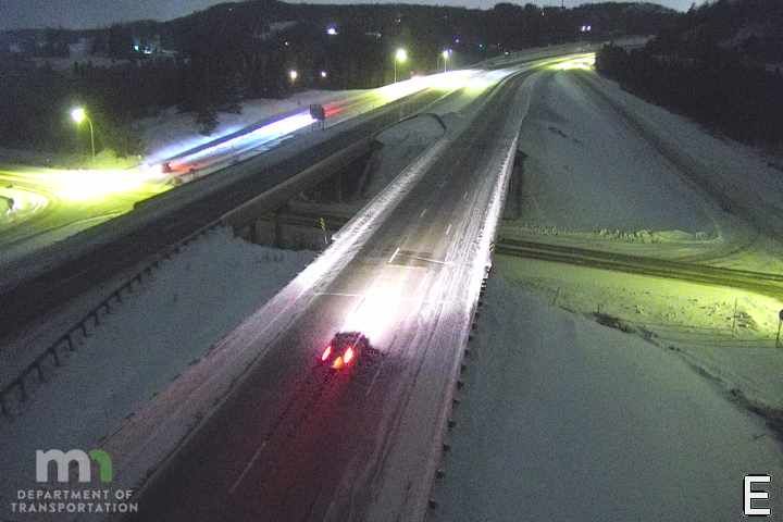 Eldes Corner: I-35: I-35 NB @ Midway Rd Traffic Cam