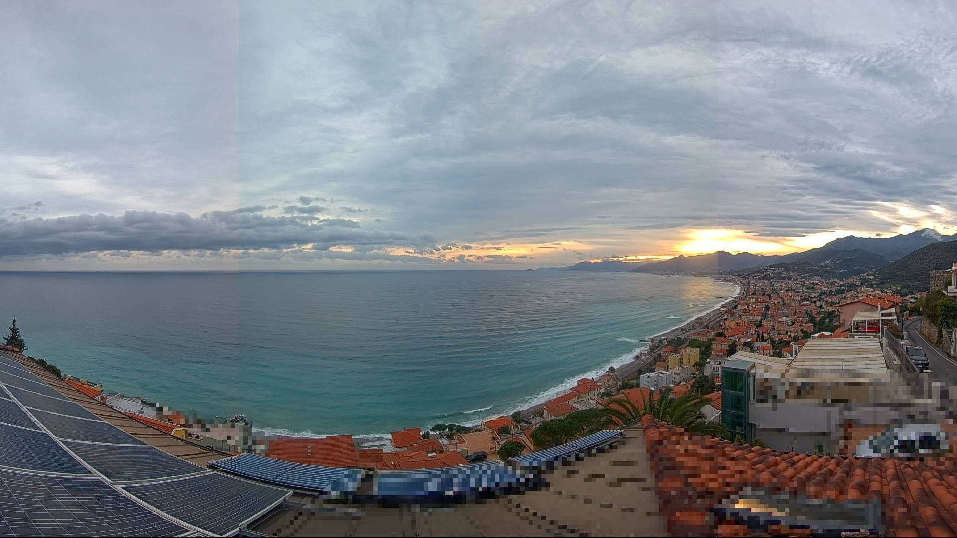Borgio Verezzi: Villa Paradiso Mountain Cam Italy