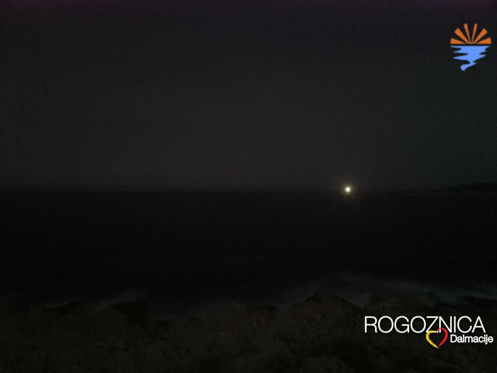 Webkamery v okolí Primošten - meteoblue