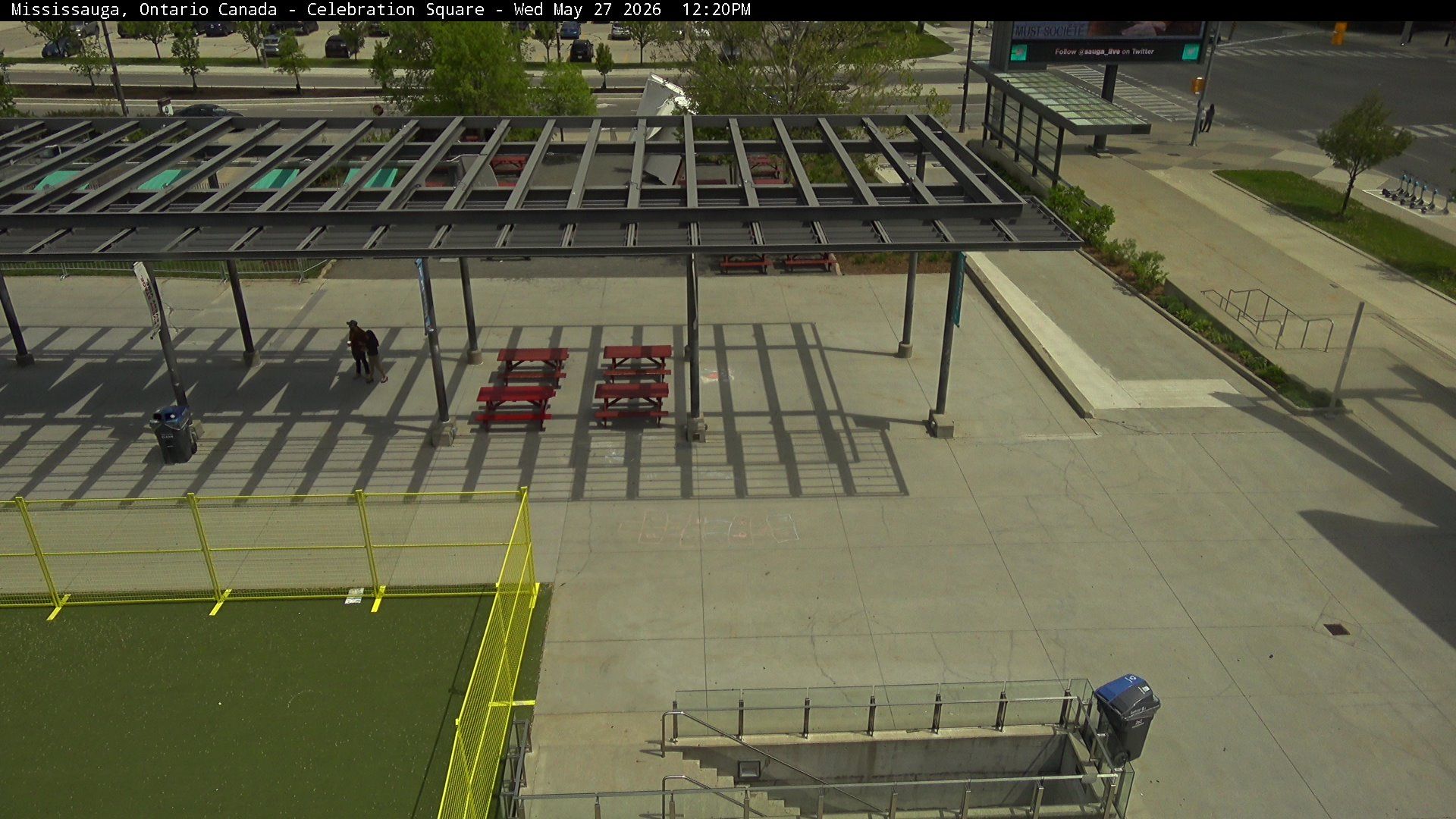 Mississauga › North-West: Celebration Square Building Webcam Canada