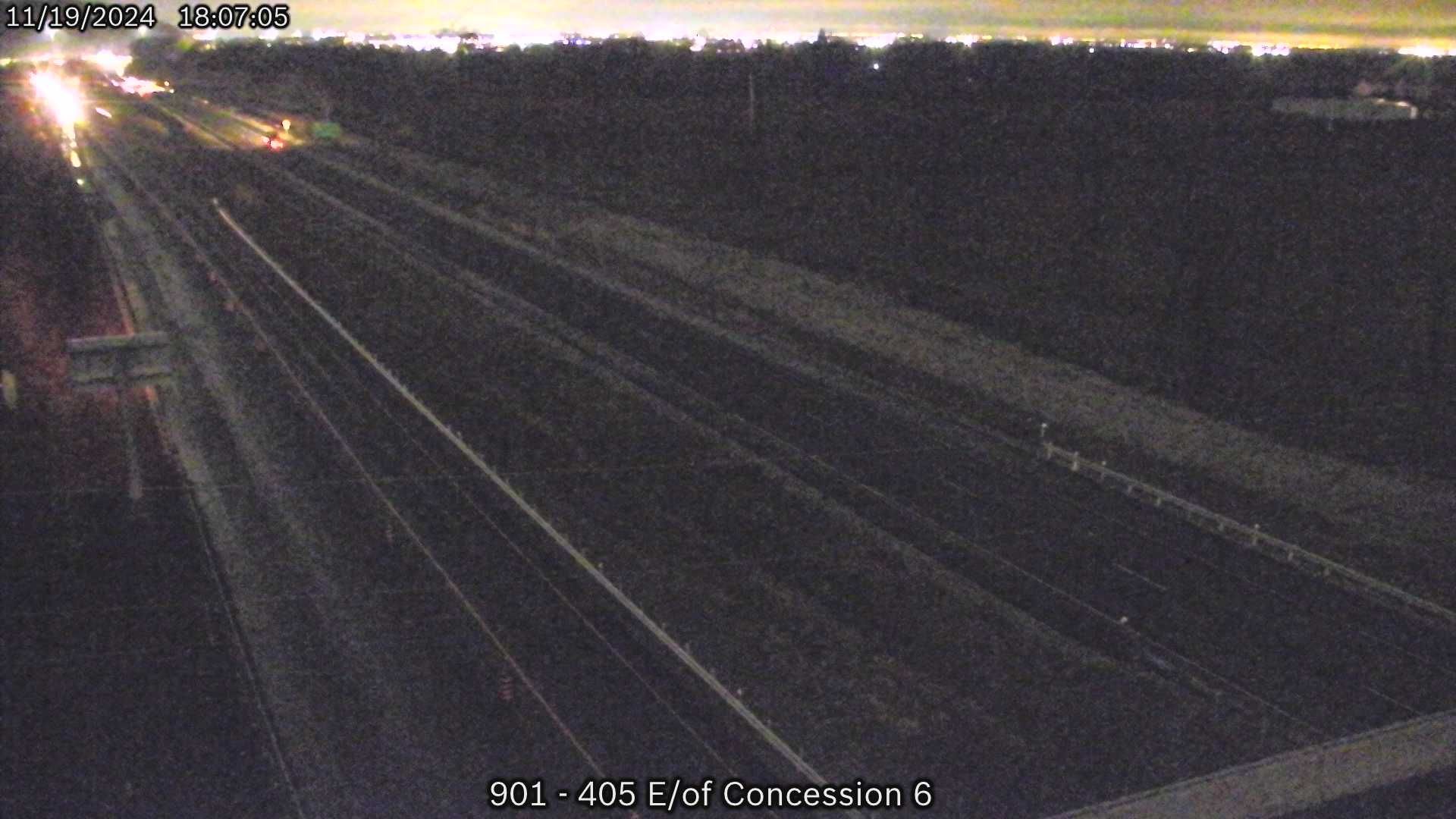 Niagara-on-the-Lake: Highway 405 East of Concession 6 Road Traffic Cam