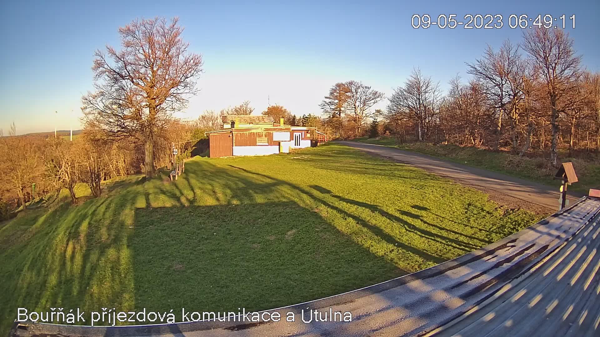 manga-kifejezetten-ford-t-moldava-t-rfigyel-kamera-fest-s-s-tem-ny