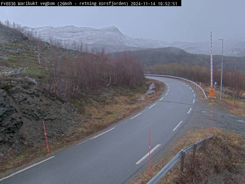 Alta: F8830 Maribukt vegbom (Korsfjorden) Landscape Webcam Norway
