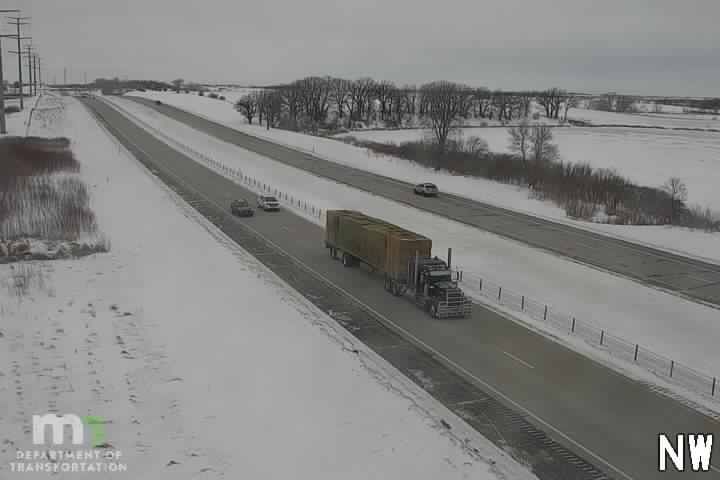 Erdahl: I-94: I-94 EB W of T.H.79 (MP) Live Traffic Camera