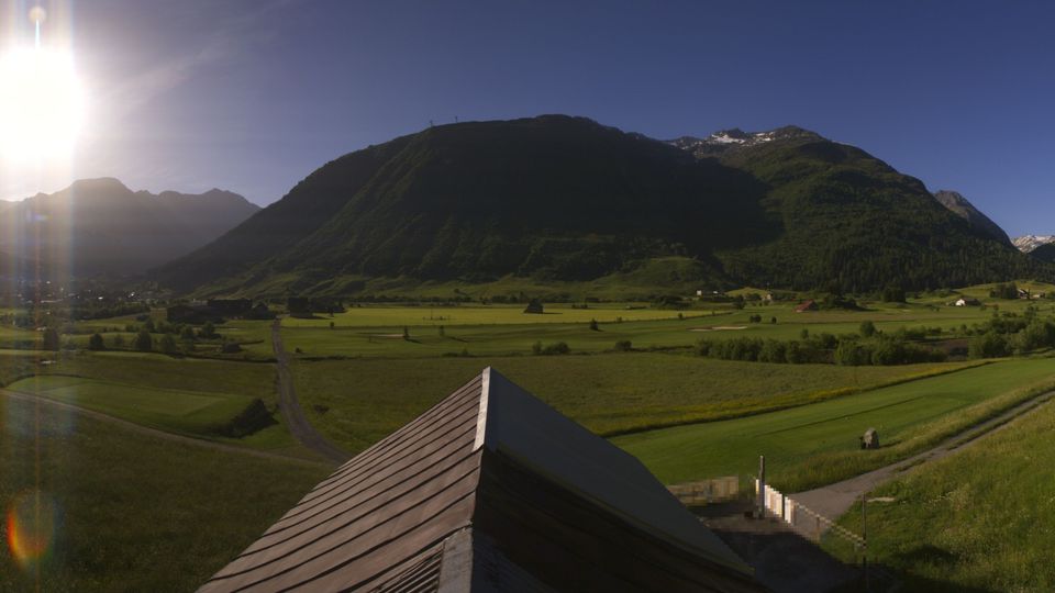 Andermatt: Andermatt Swiss Alps Golf Course Wetter Swiss Webcams