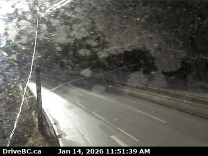Langford › South: Hwy 1 at Tunnel Hill on the Malahat, looking south ...