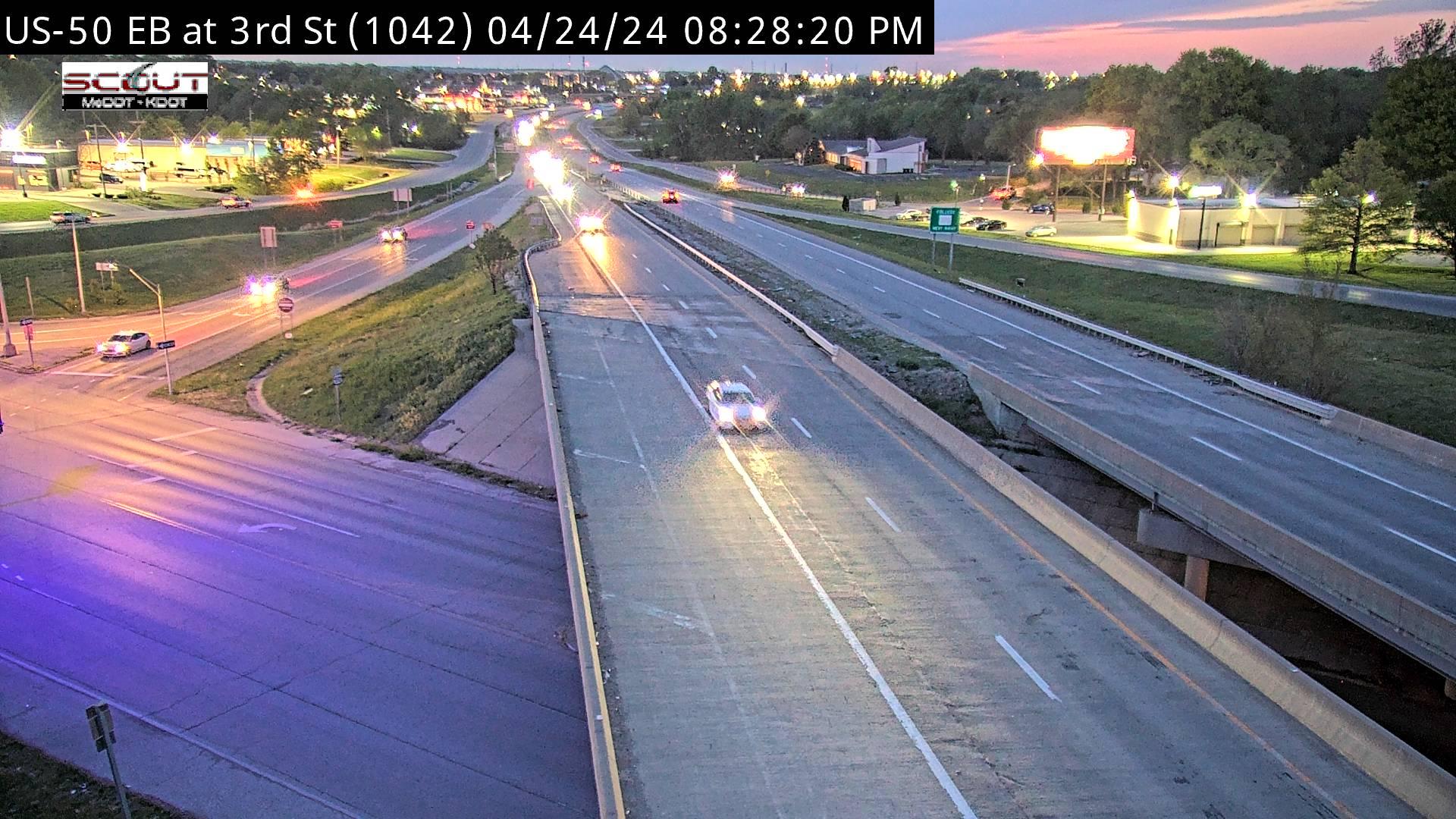 Lee's Summit: US- E @ rd Street Traffic Cam