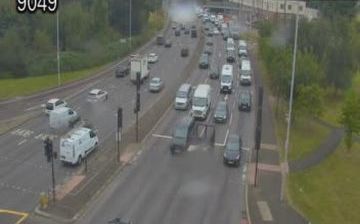See London: A406 NCR Henlys Corner Live Webcam & Weather Report in ...