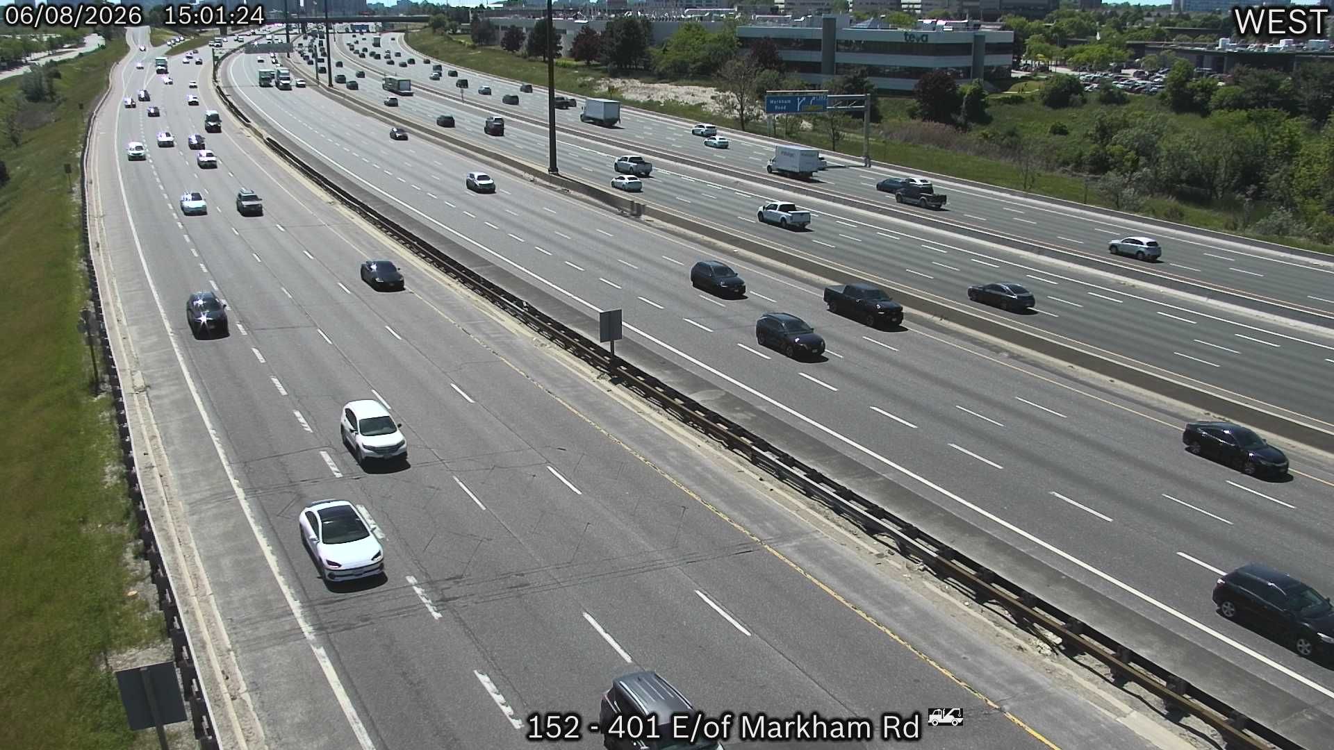 Scarborough: Highway 401 east of Markham Road Traffic Cam